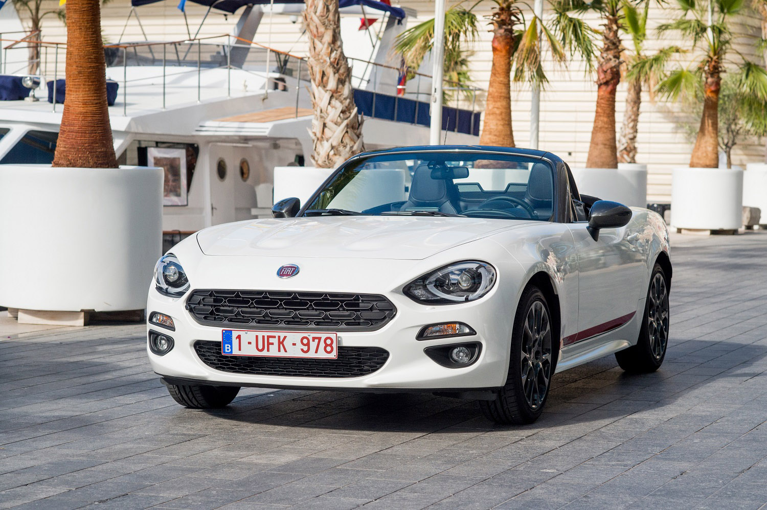 We drove the Fiat 124 Spider “S-Design” : dreams are made of this ...