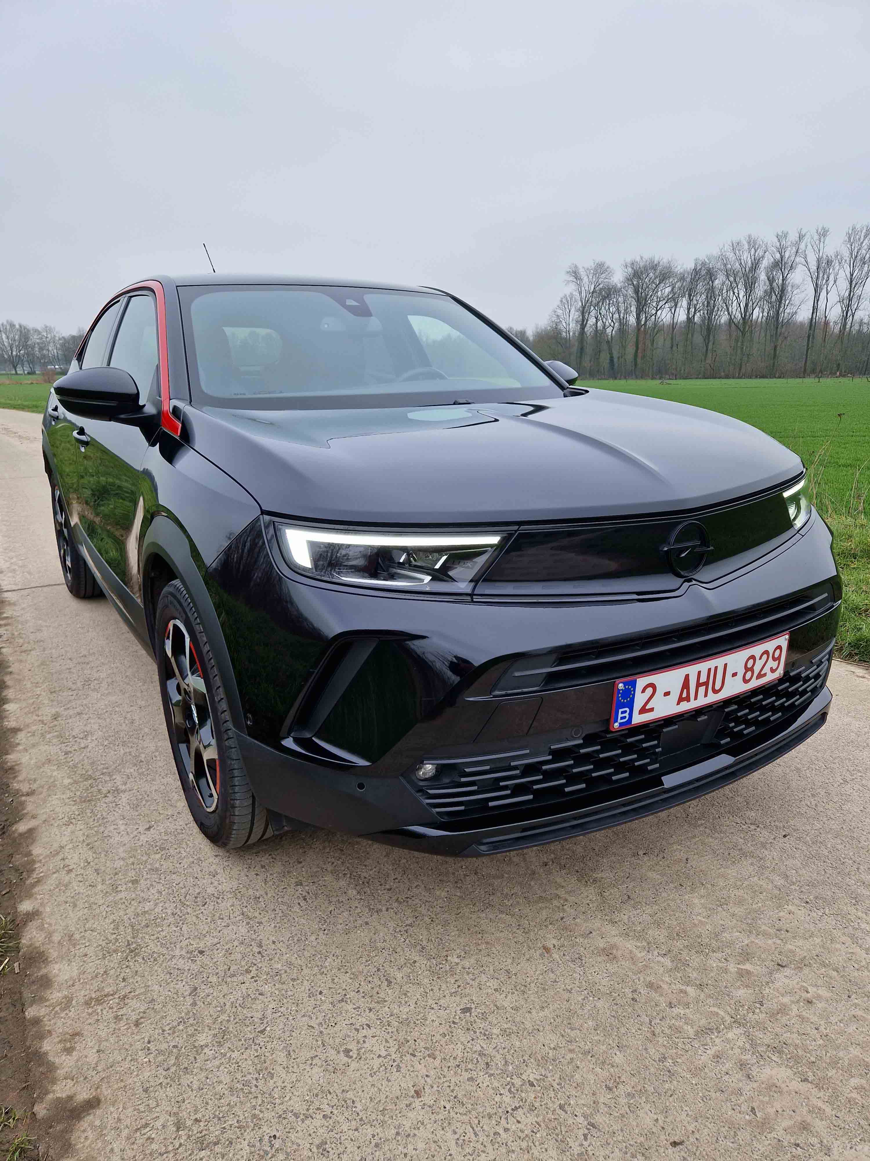 We drove the Opel Mokka 1.2 Turbo 130 HP: the unique panache of a four ...