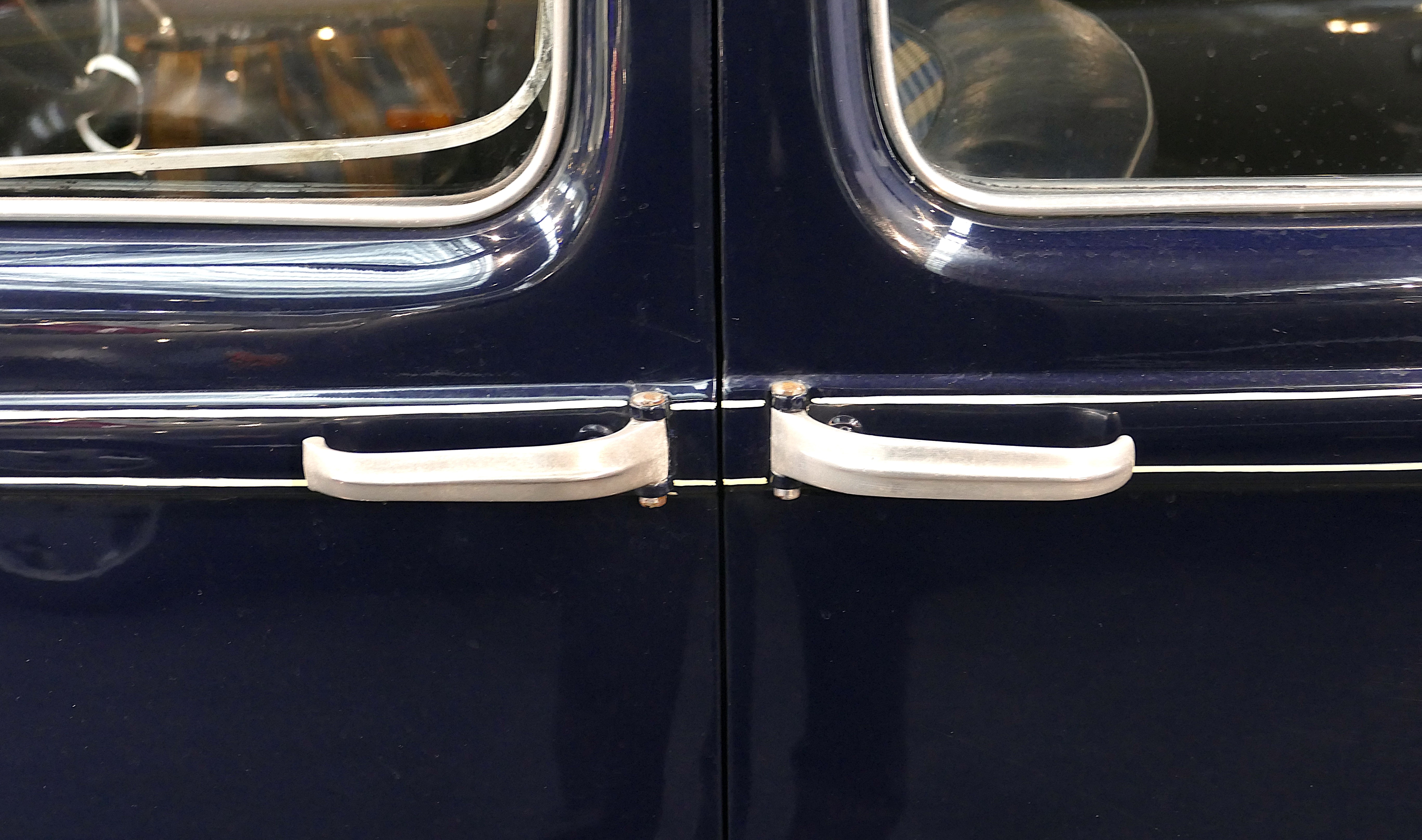 Lancia 120 years in Brussels Autoworld: elegance and engineering ...